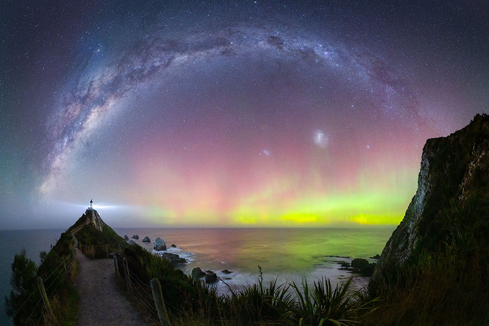 Aurora – the biggest display of lights on Earth – BiograView